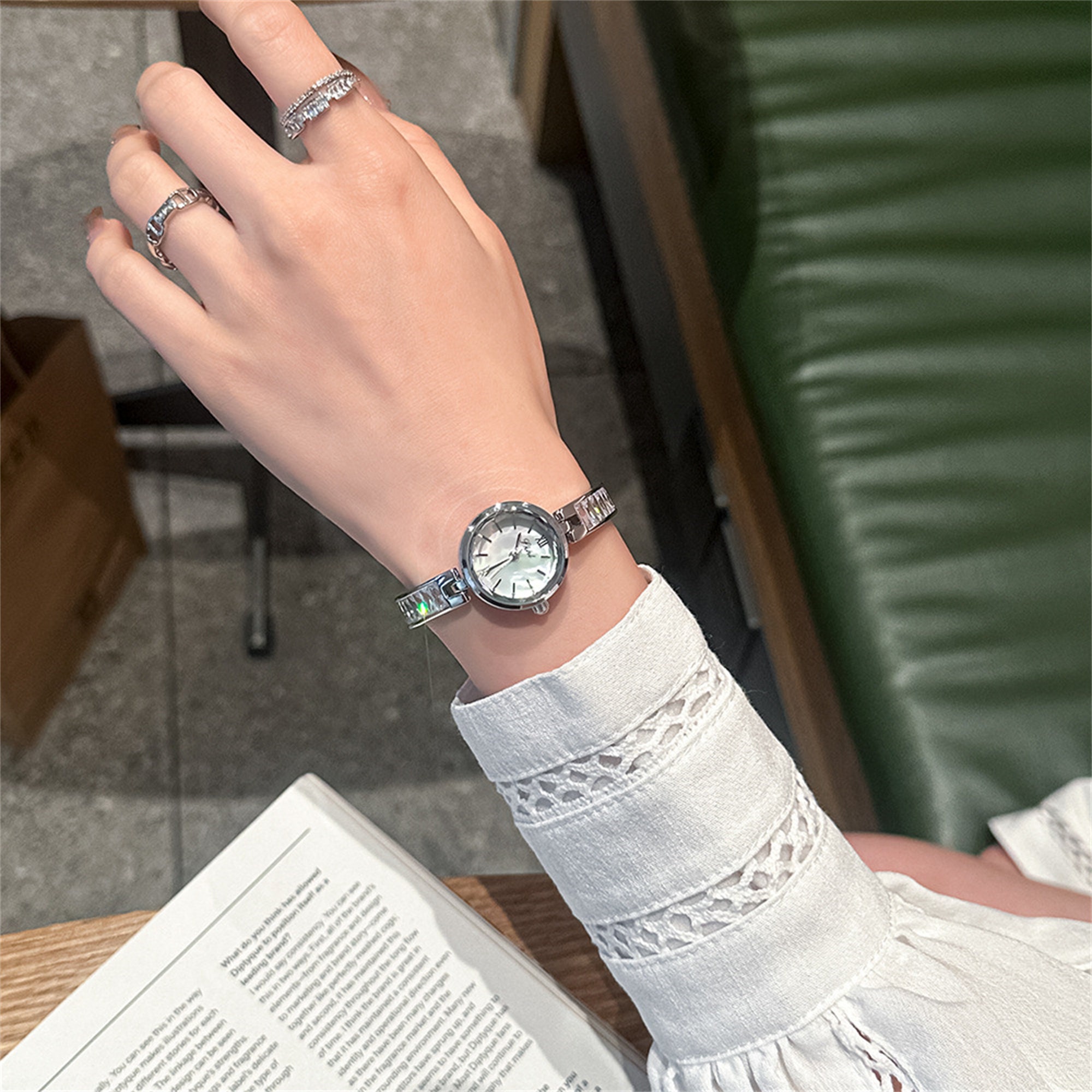 Elegant Crystal Steel Strap Chain Quartz Watch, Vintage Gold Watch ...