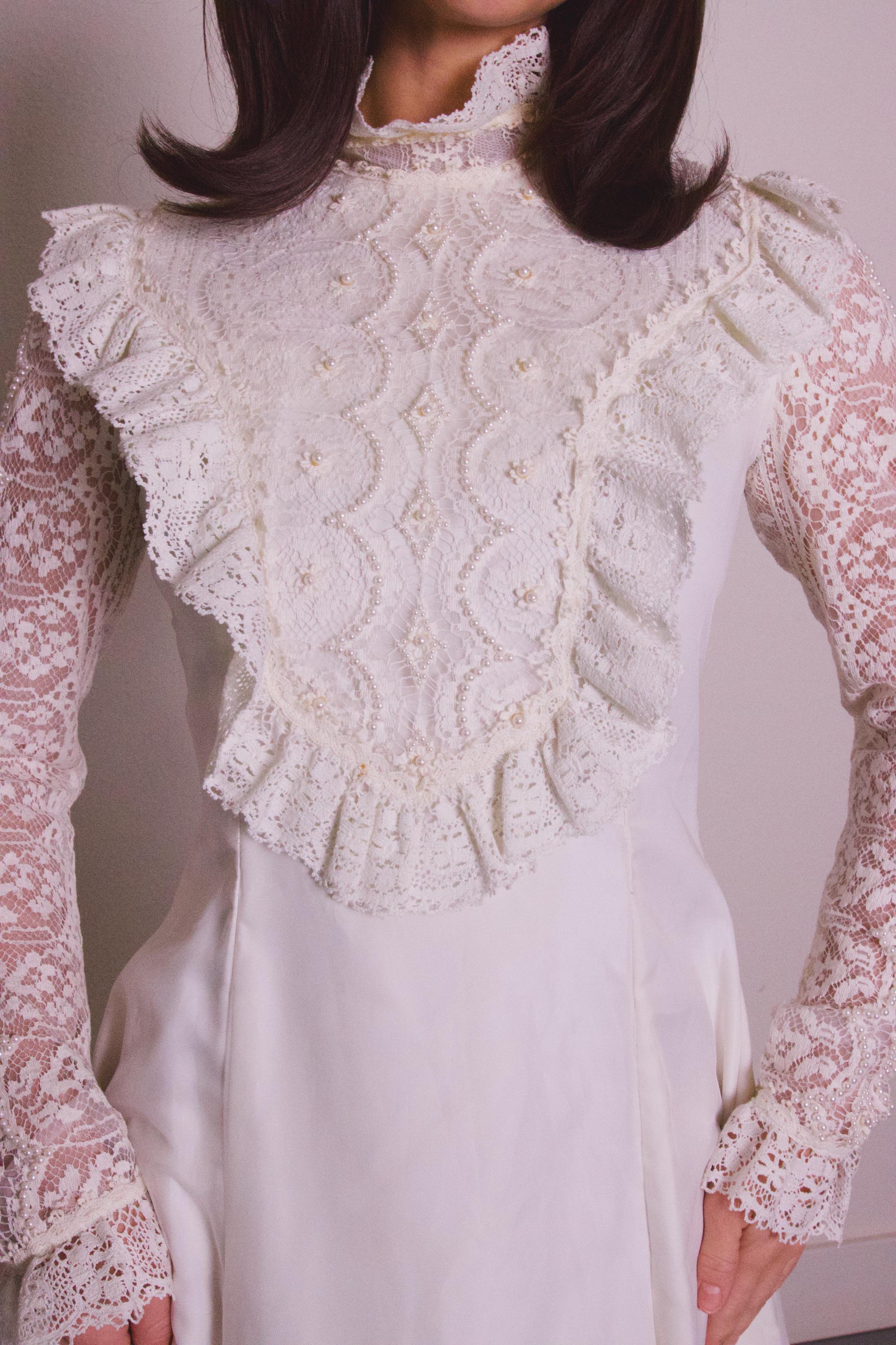 Vintage 1960s Edwardian Lace Wedding Dress: High Collar Train - Etsy
