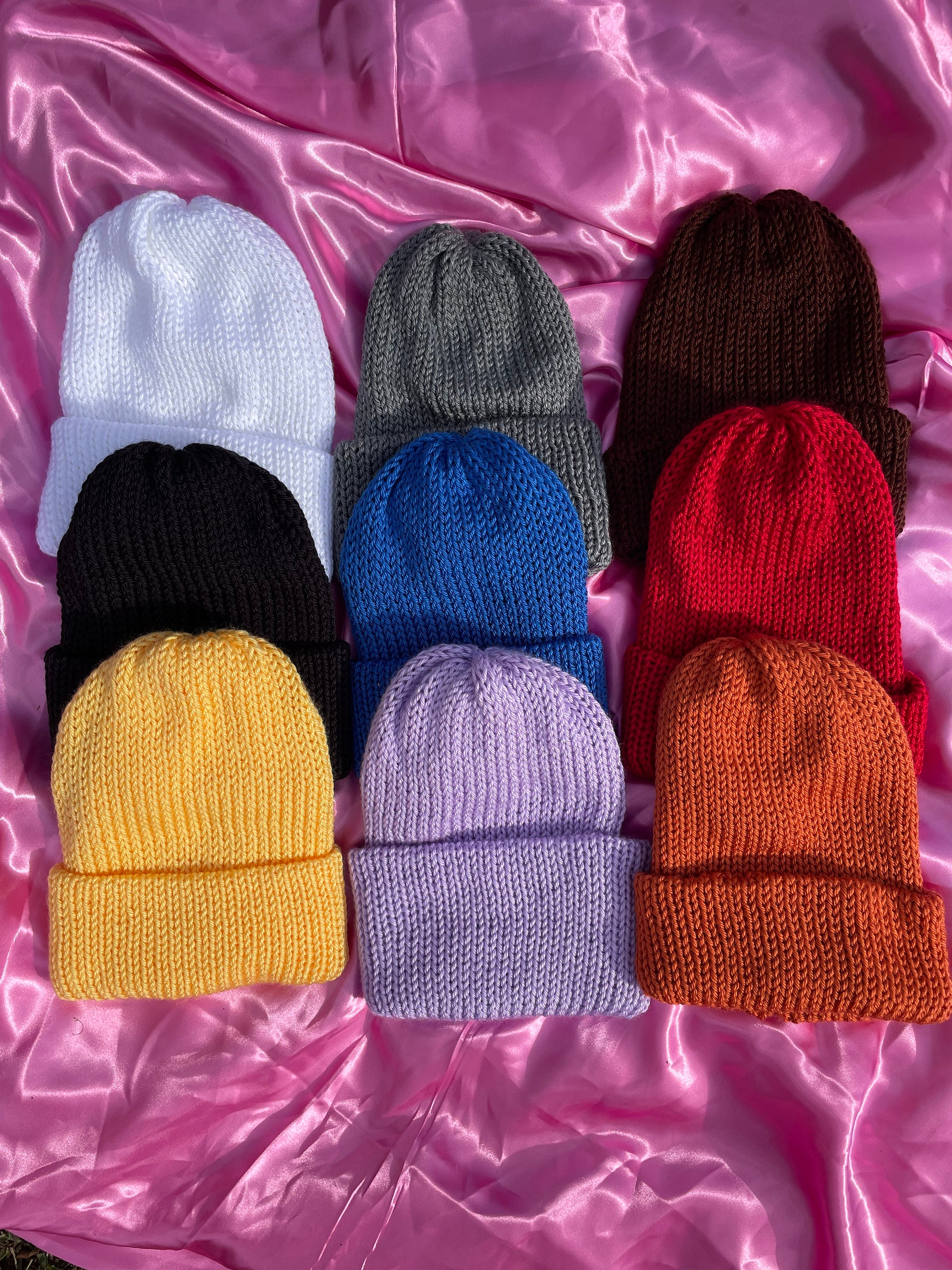 Plain Beanies brown, White, Black, Lavender, Beige, Royal Blue, Dusty Blue, Grey, Yellow, Forest ...