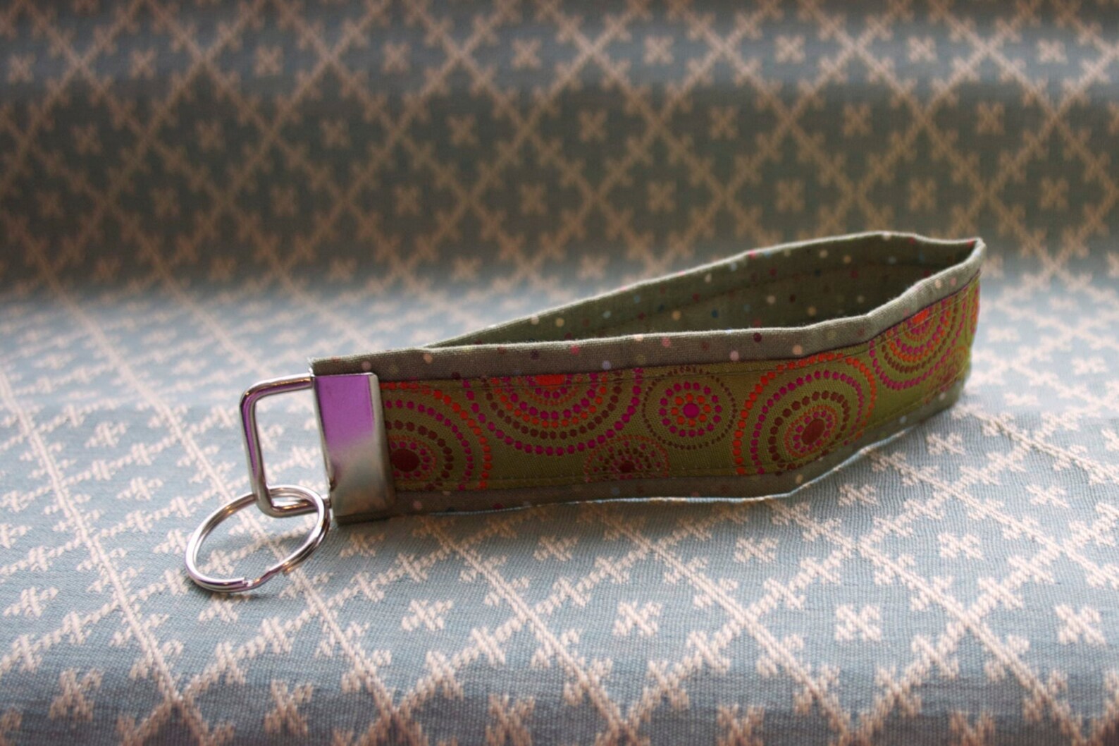 Green Funky Ribbon Key Chain, Wristloop Keychain, Wristlet Key Chain - Etsy