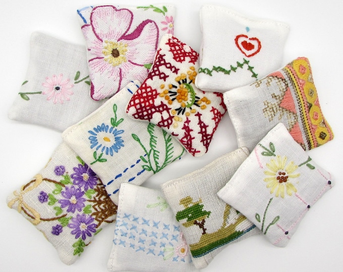 10 Dried Lavender Sachets Embroidered Sachets Stocking Stuffers Vintage ...