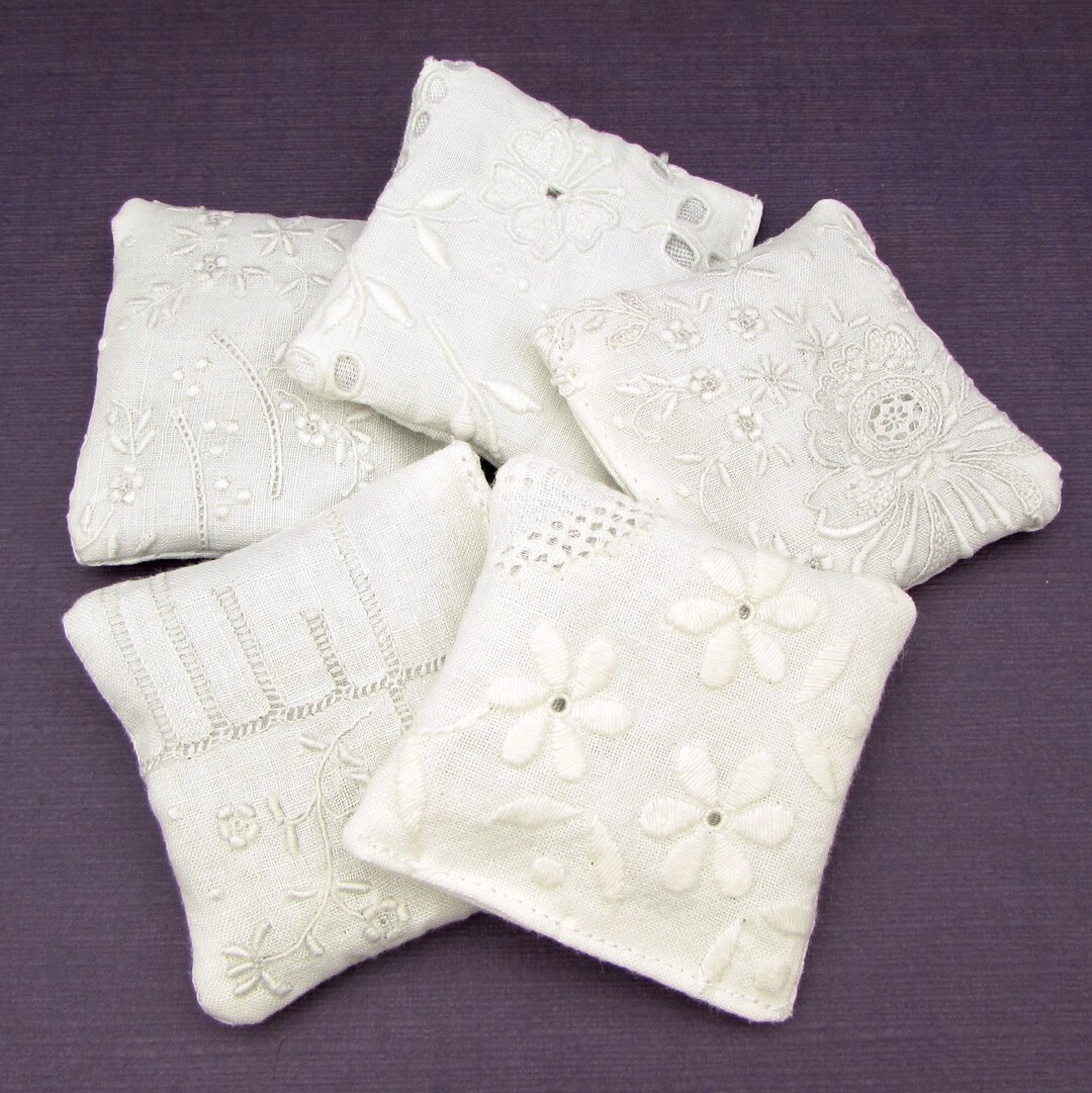 5 Dried Lavender Sachets - WHITE Embroidered Sachets - Stocking ...