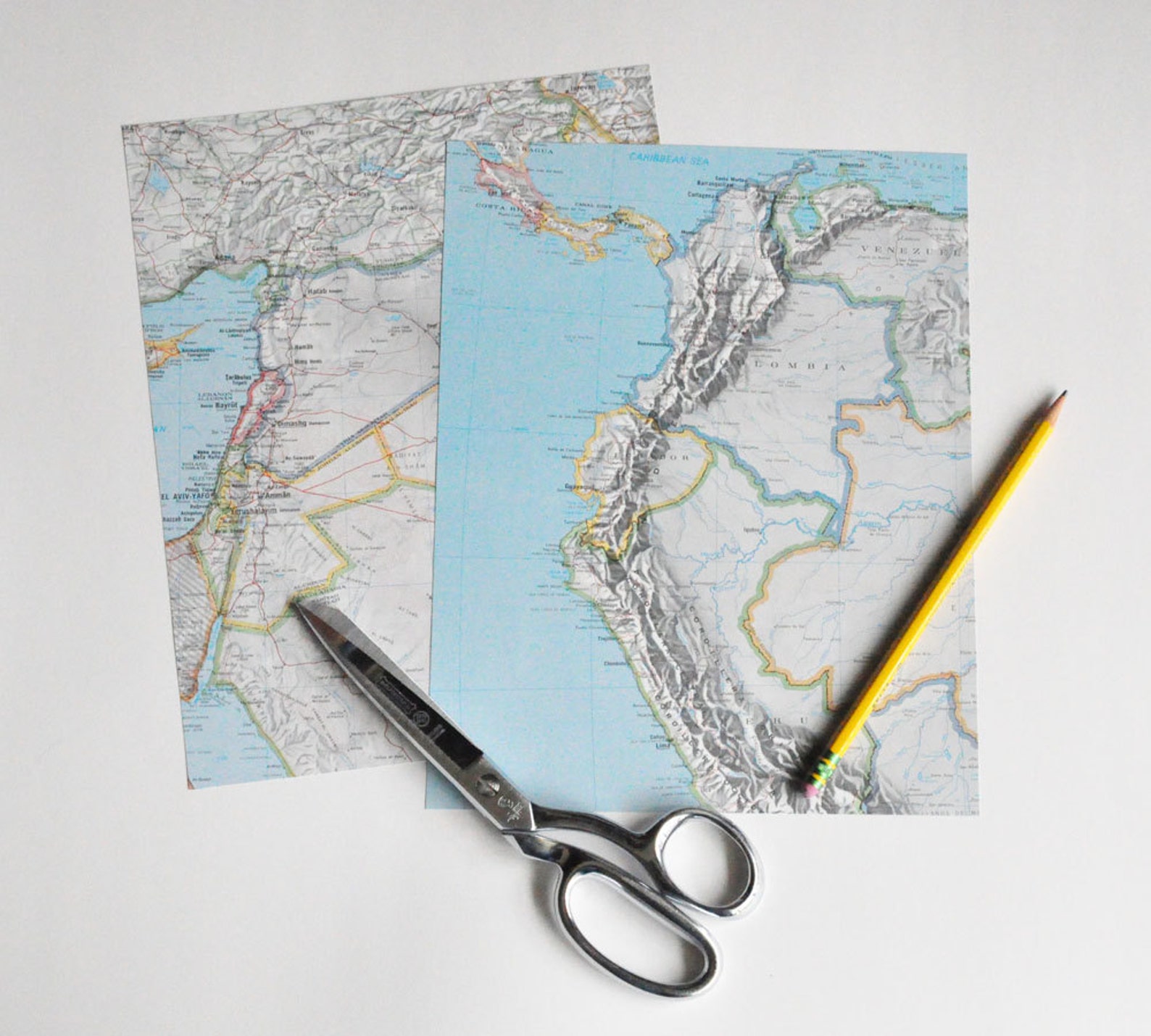 Map Paper Pack Wedding DIY Decorations Travel Themed Wedding - Etsy