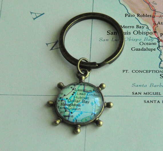 Map and Anchor Keychain You Choose the City | Etsy