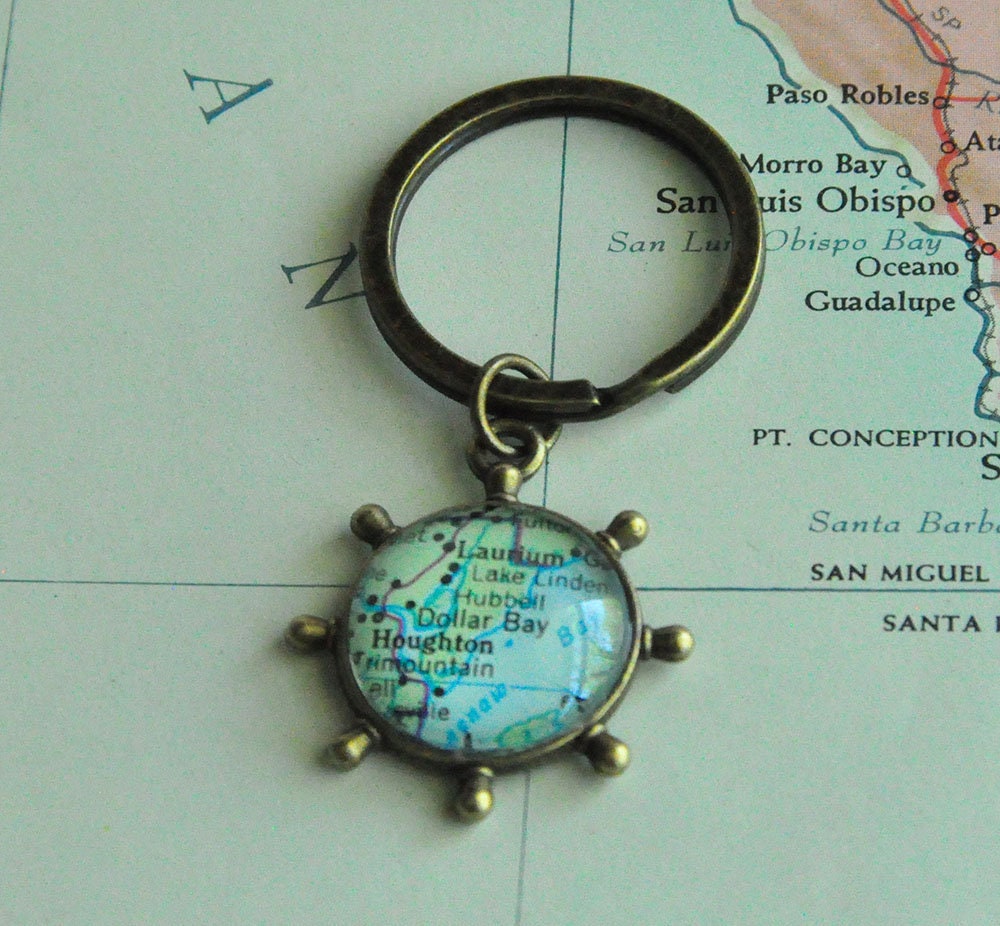 Map and Anchor Keychain You Choose the City | Etsy