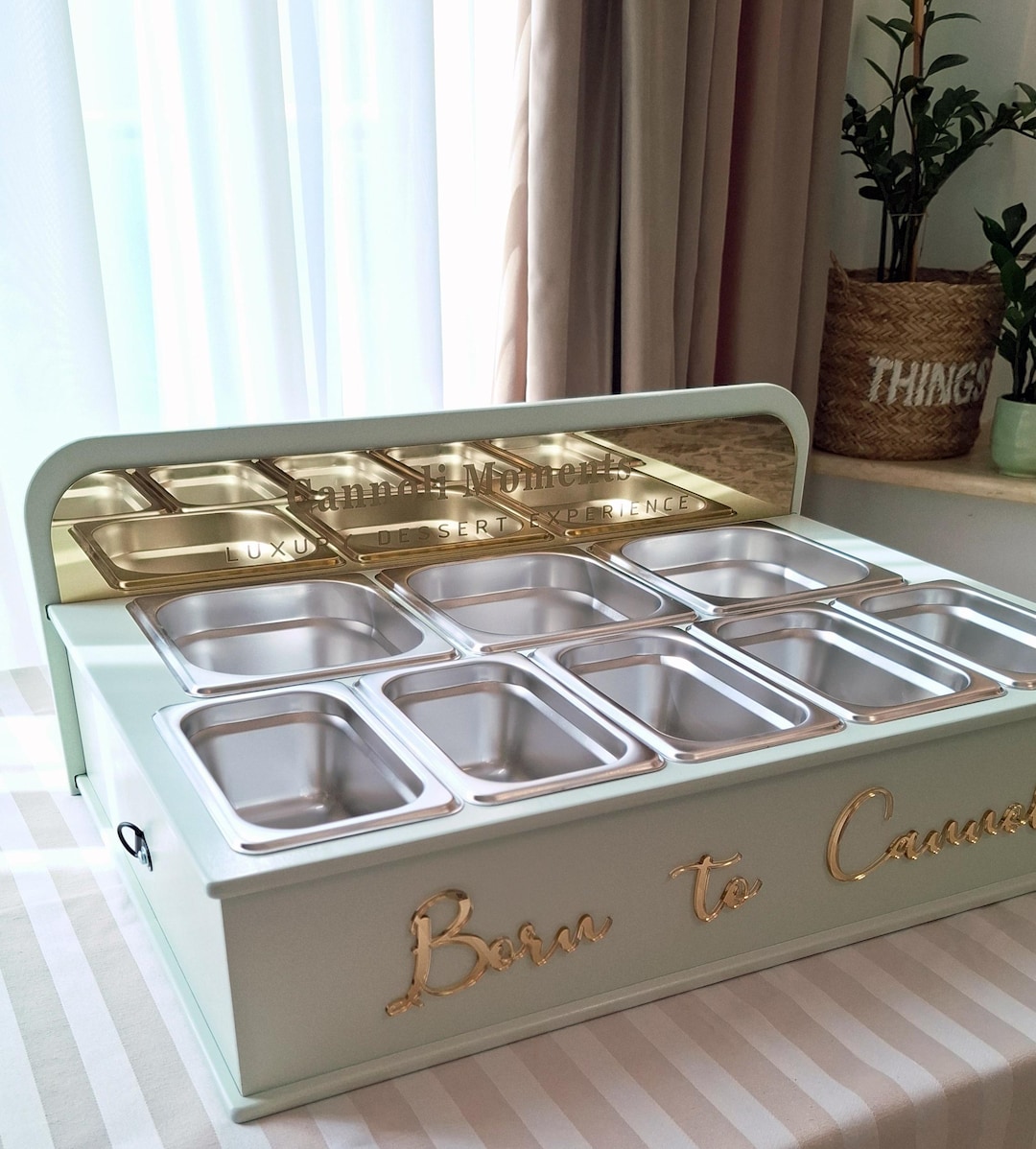 Pistachio Cannoli Box – Luxury Portable Dessert Station With Straps for ...