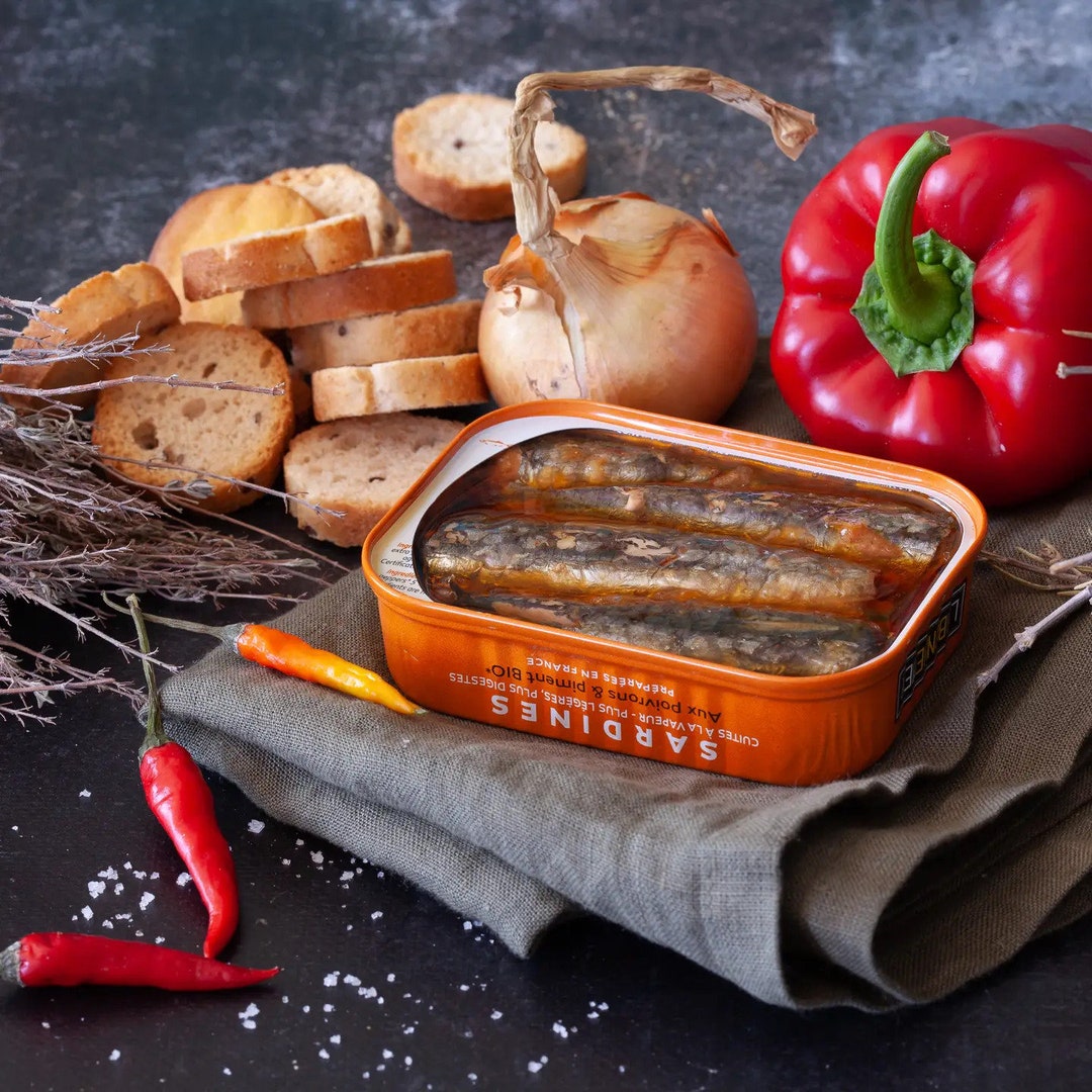 Set of 2 Steamed Wild Caught Sardine Fillets With Organic Peppers and ...