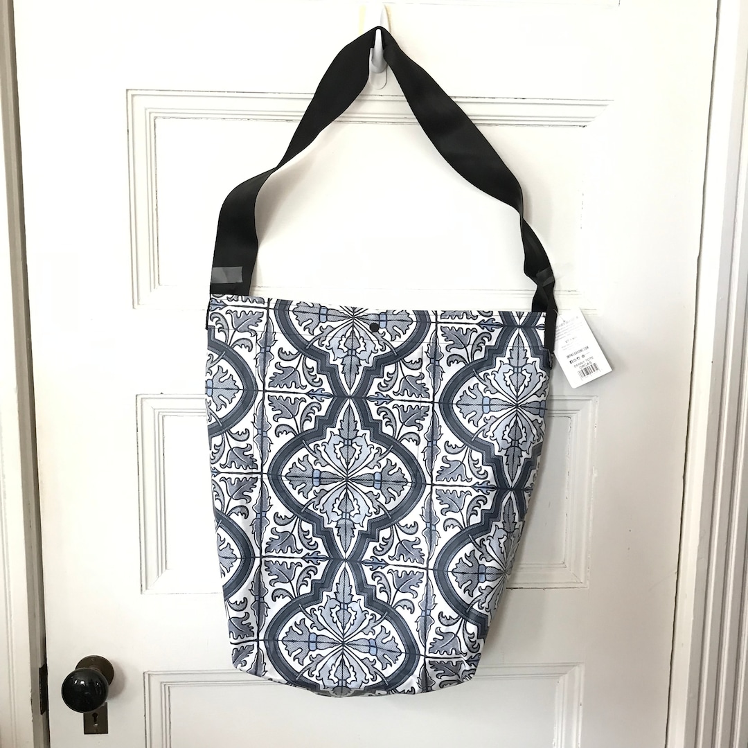 Oilcloth Laminated Cotton Market Denny Tote, IMPWEAR Blue White ...