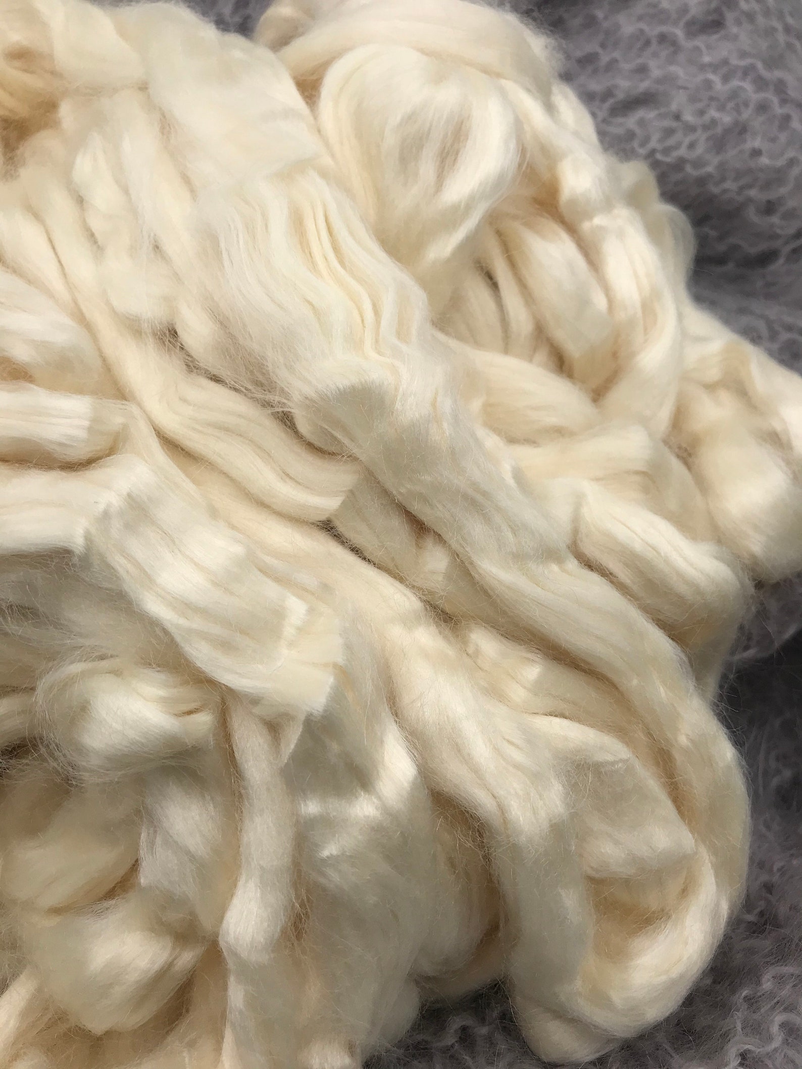 FIBER Natural Ivory Tussah Silk Top 4 Oz Wild Silk Fiber - Etsy