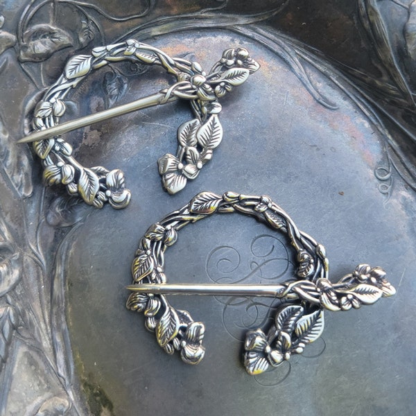 Penannular Brooch - Etsy