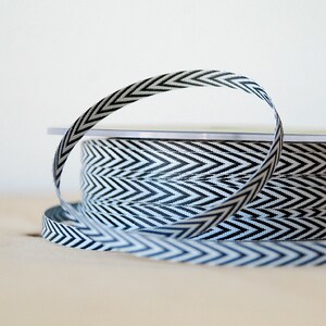 Black and White 1/4" Chevron Ribbon 5 Yards Twill Tape Gift Wrap ...