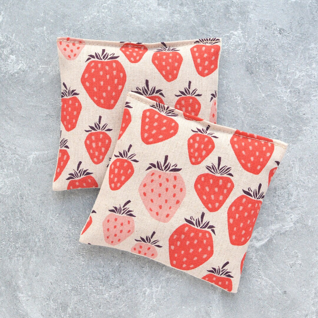 Lavender Sachet Bundle in Giant Strawberries Canvas Aromatherapy ...
