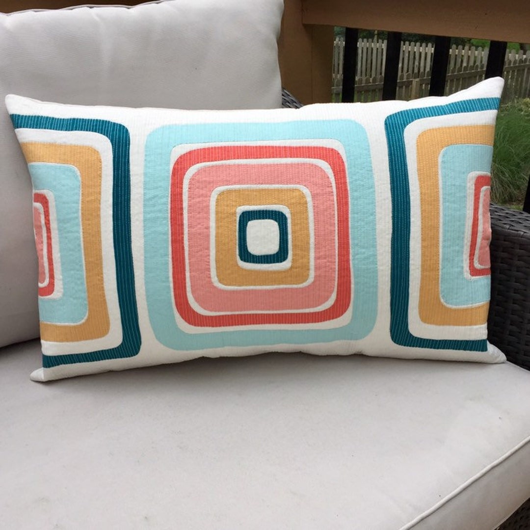 Modern Appliqué Quilted Pillow - Modern Accent Pillow - Quilted Lumbar ...