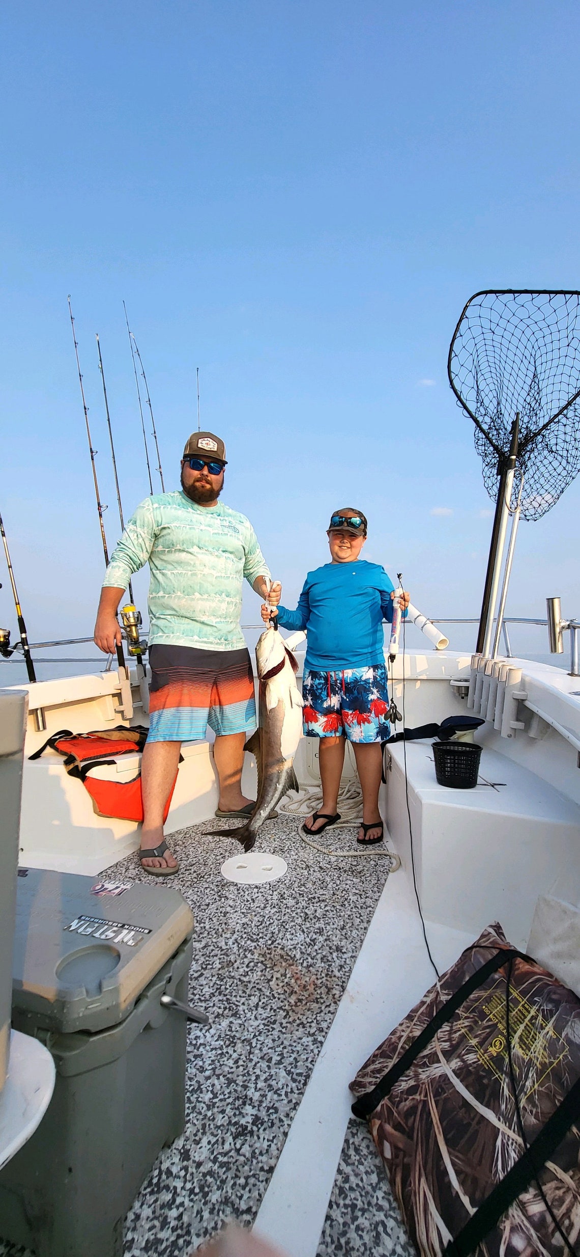 Chum It 16 Oz Submersible & Adjustable Liquid Chum Release Rate ...