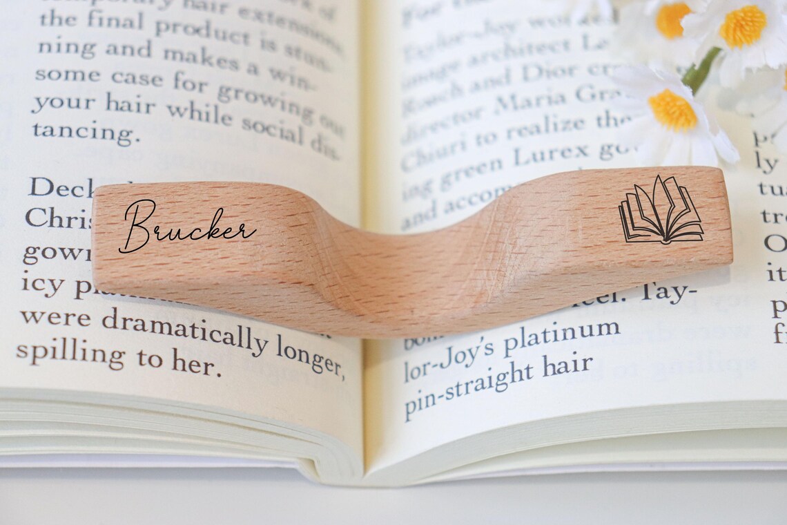 Personalized Wood Book Page Holder,custom Thumb Page Holder,wooden Page ...