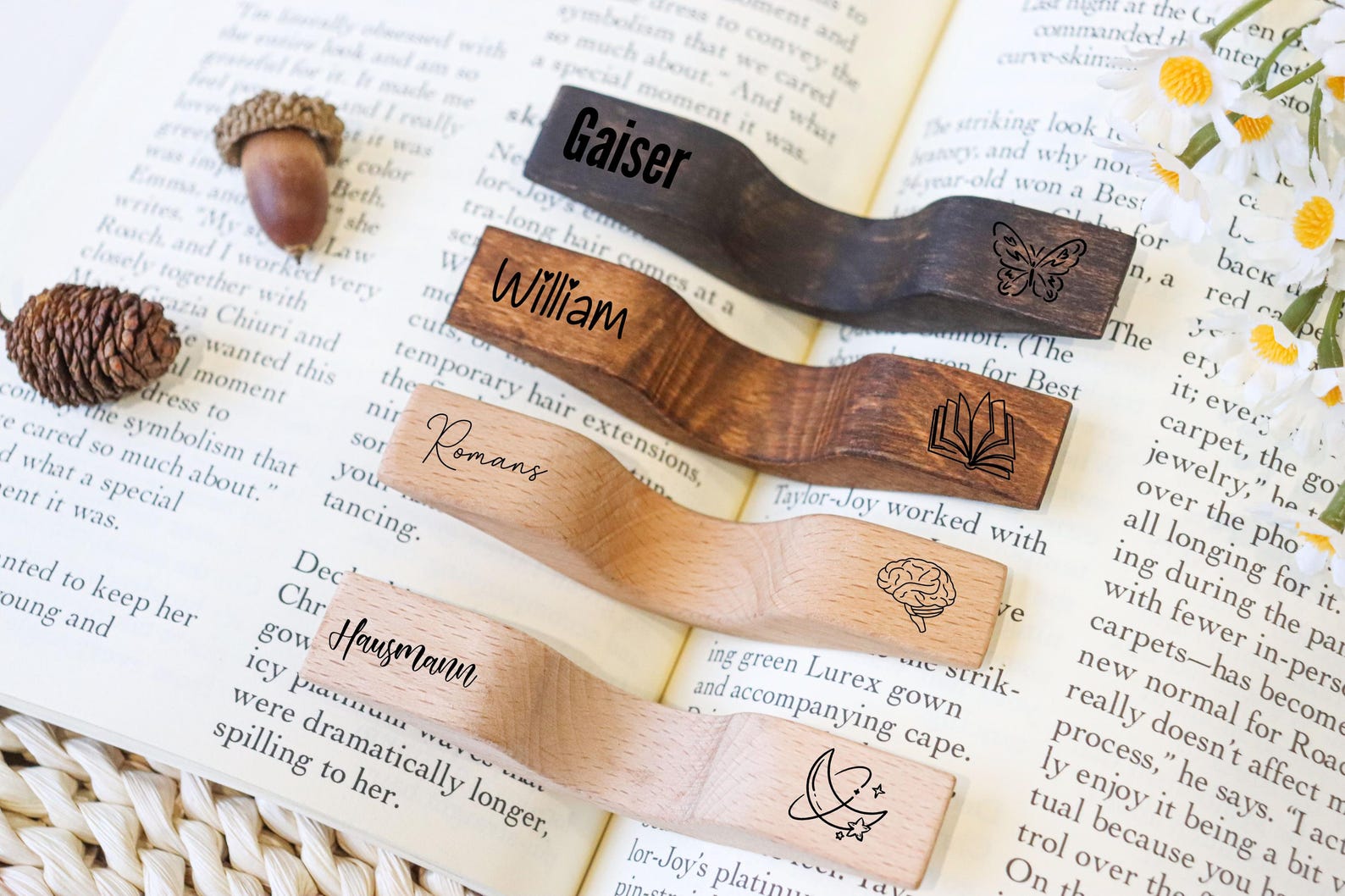 Personalized Wood Book Page Holder,custom Thumb Page Holder,wooden Page ...