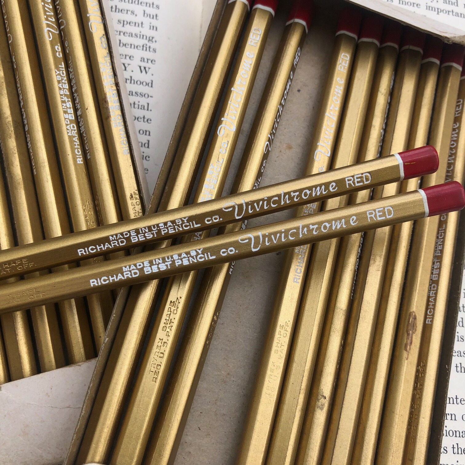 Vintage New Old Stock Vivichrome Red Color Pencils in Original Box ...