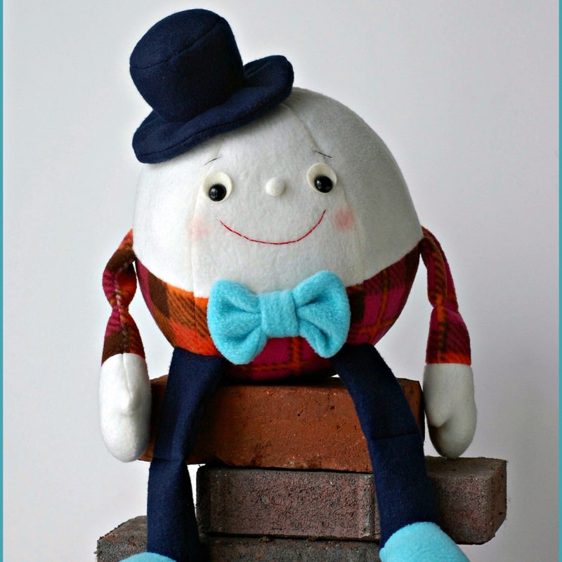 Humpty Dumpty - Etsy