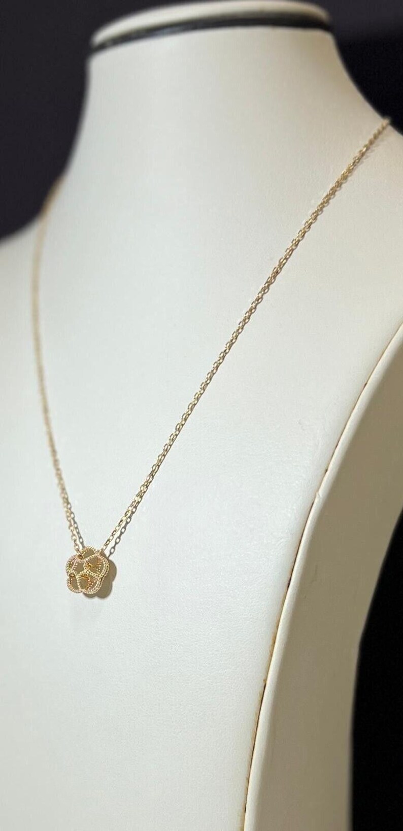 14K Yellow Gold Flower Chain Necklace - Etsy