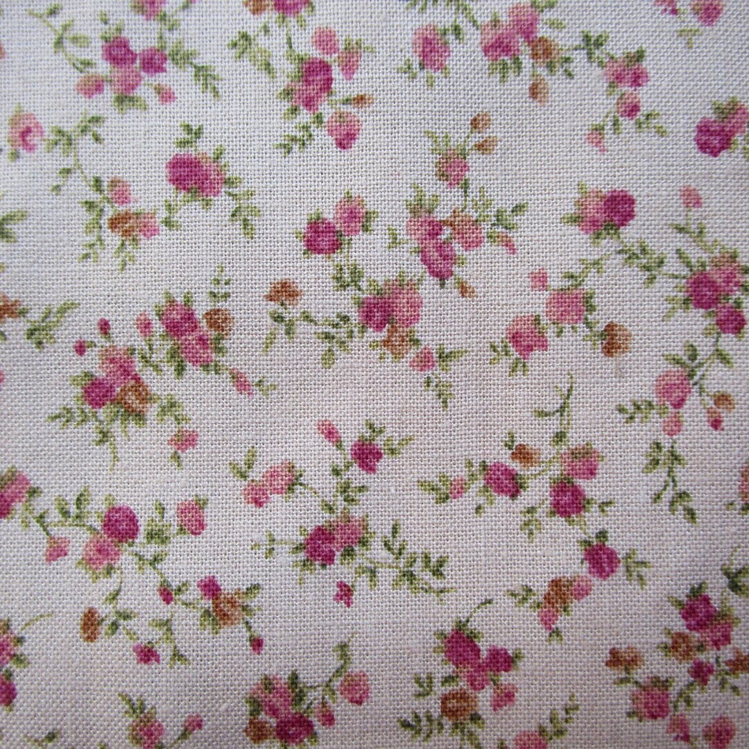 Tan Floral Cotton Quilting/sewing Fabric, Three Scrap Pieces - Etsy