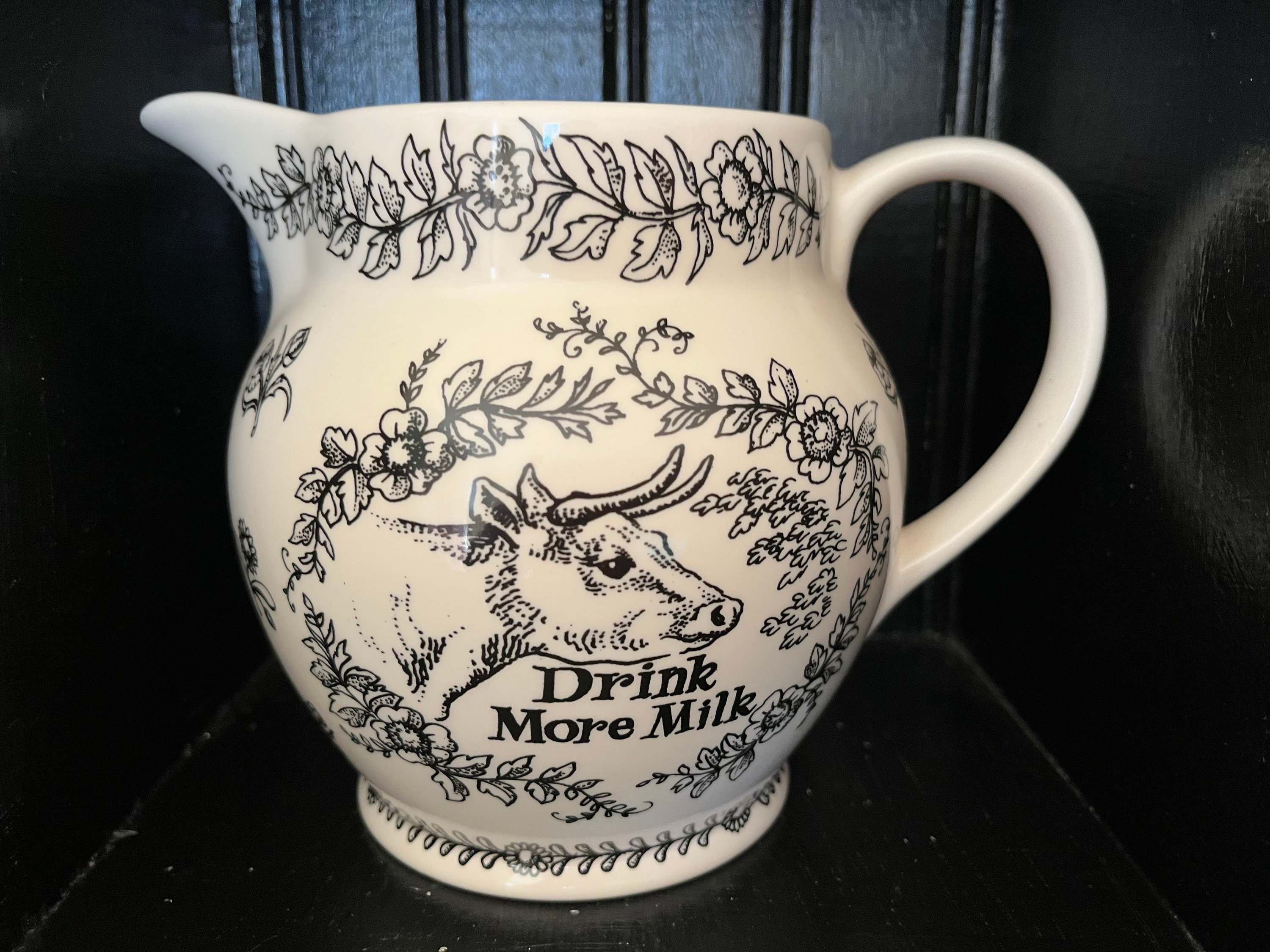 Brand New "rare" Vintage Bridgewater Pottery- "dairy" 1.5 Pint Jug ...