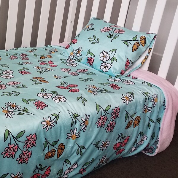 Toddler Bed Blanket - Etsy