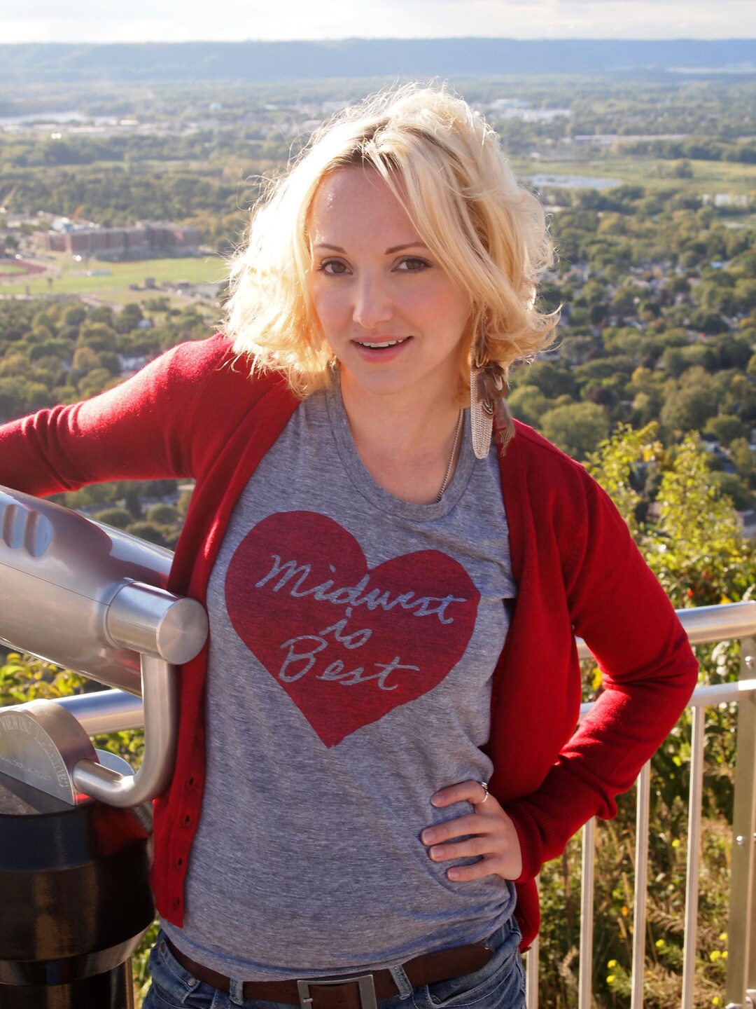 Midwest is Best Women's T-shirt, Midwest is Best Heart, Midwest Pride ...
