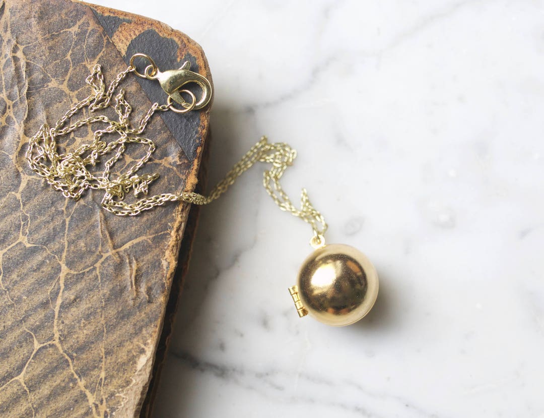 Vintage Brass Ball Shaped Locket Necklace - Etsy