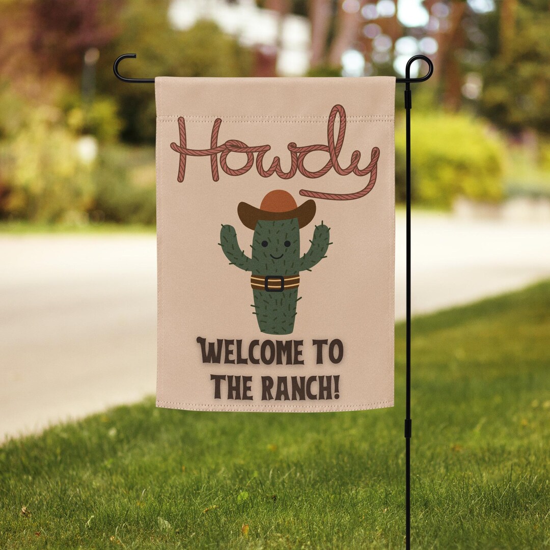 Howdy Welcome to the Ranch Garden Flag - Rustic Farmhouse Decor ...