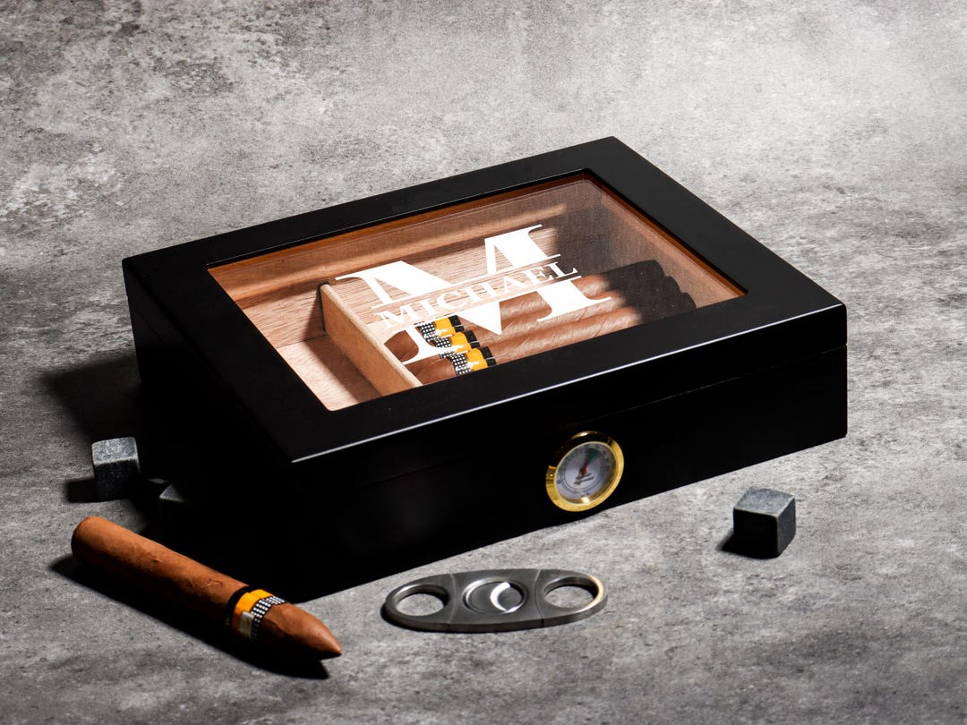 Personalized Cigar Box, Engraved Glass Top Cigar Humidor Box, Engraved ...