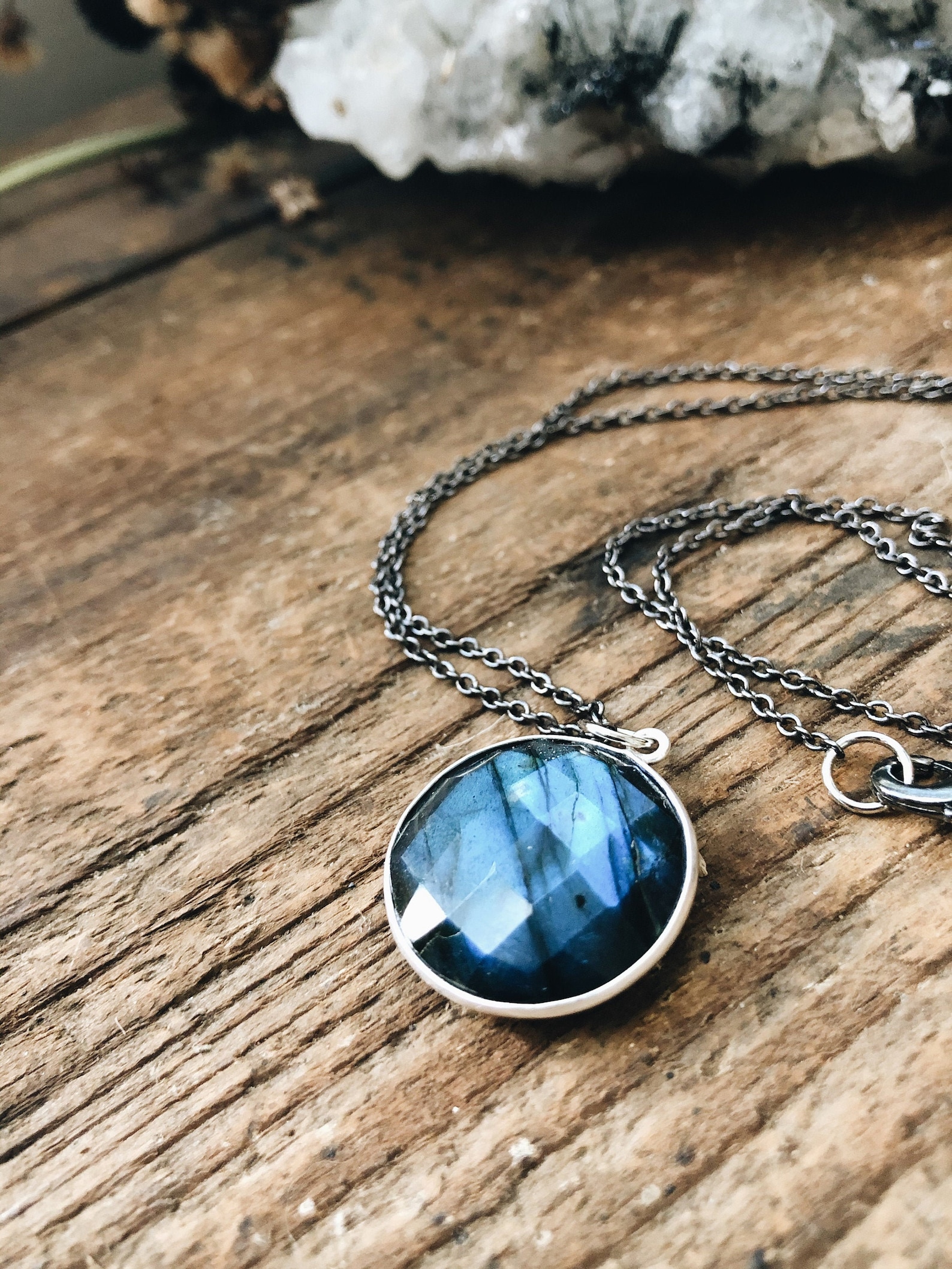 Collier labradorite faceted Labradorite Circle Collier - Etsy France