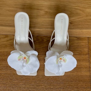 White Handmade Orchid Flower Heels Sandals - Etsy
