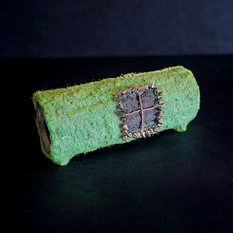 Leopard Gecko Hide Gothic Skull Custom Handmade Punk Reptile Tunnel ...