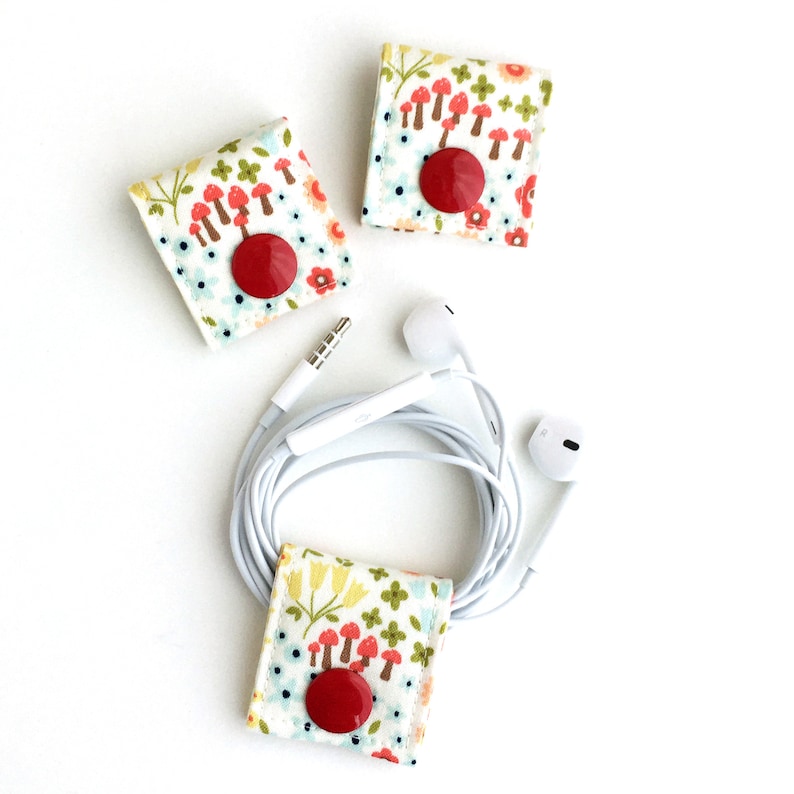 Cord Keepers PDF Sewing Pattern: Make Fabric Cord Organizers for ...