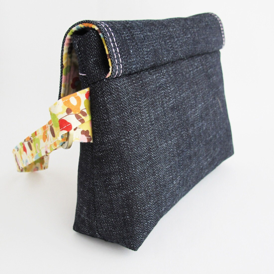 Aster Wristlet PDF Sewing Pattern — michellepatterns.com