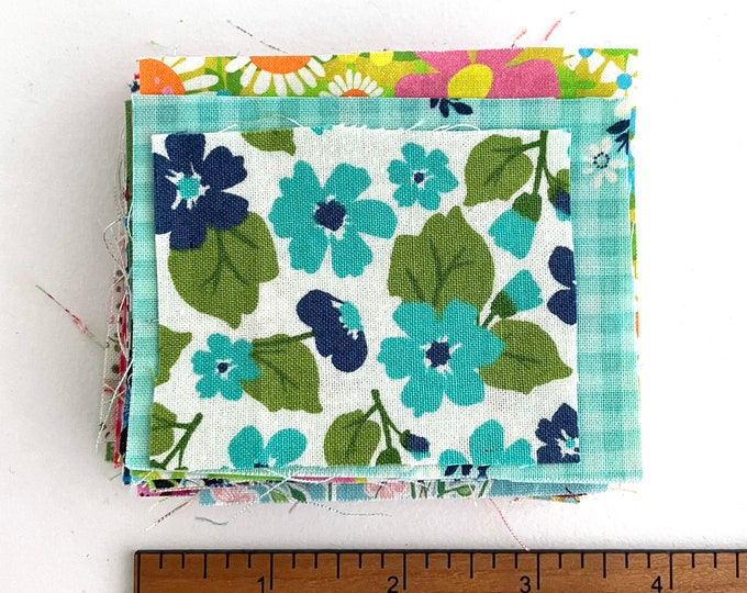 Tiny Scraps: VERY SMALL Quilting Cotton Fabric Scrap Pieces for EPP ...