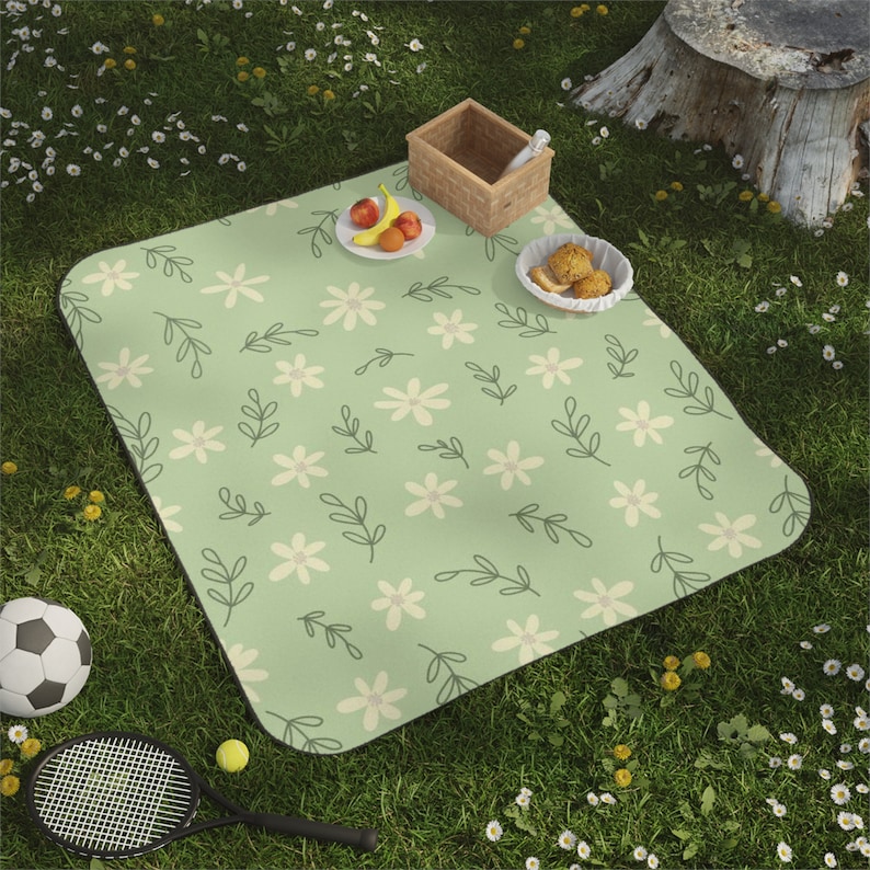 Waterproof Picnic Flower Pattern Blankets Personalized Picnic Blanket ...