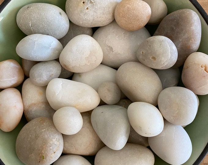 Maine Quartz Beach Stones Smooth Lot of 8 Small to Medium Size Zen ...