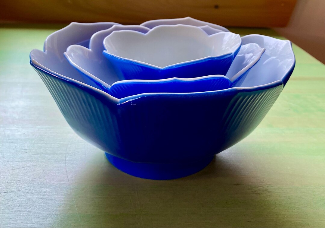 Vintage Lotus Bowls Blue Midcentury Small Medium and Large Sized Bowls ...