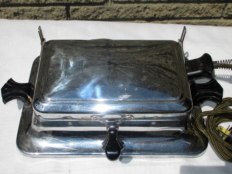 Vintage Chrome Art Deco Electric Waffle Maker Iron Griddle - Etsy