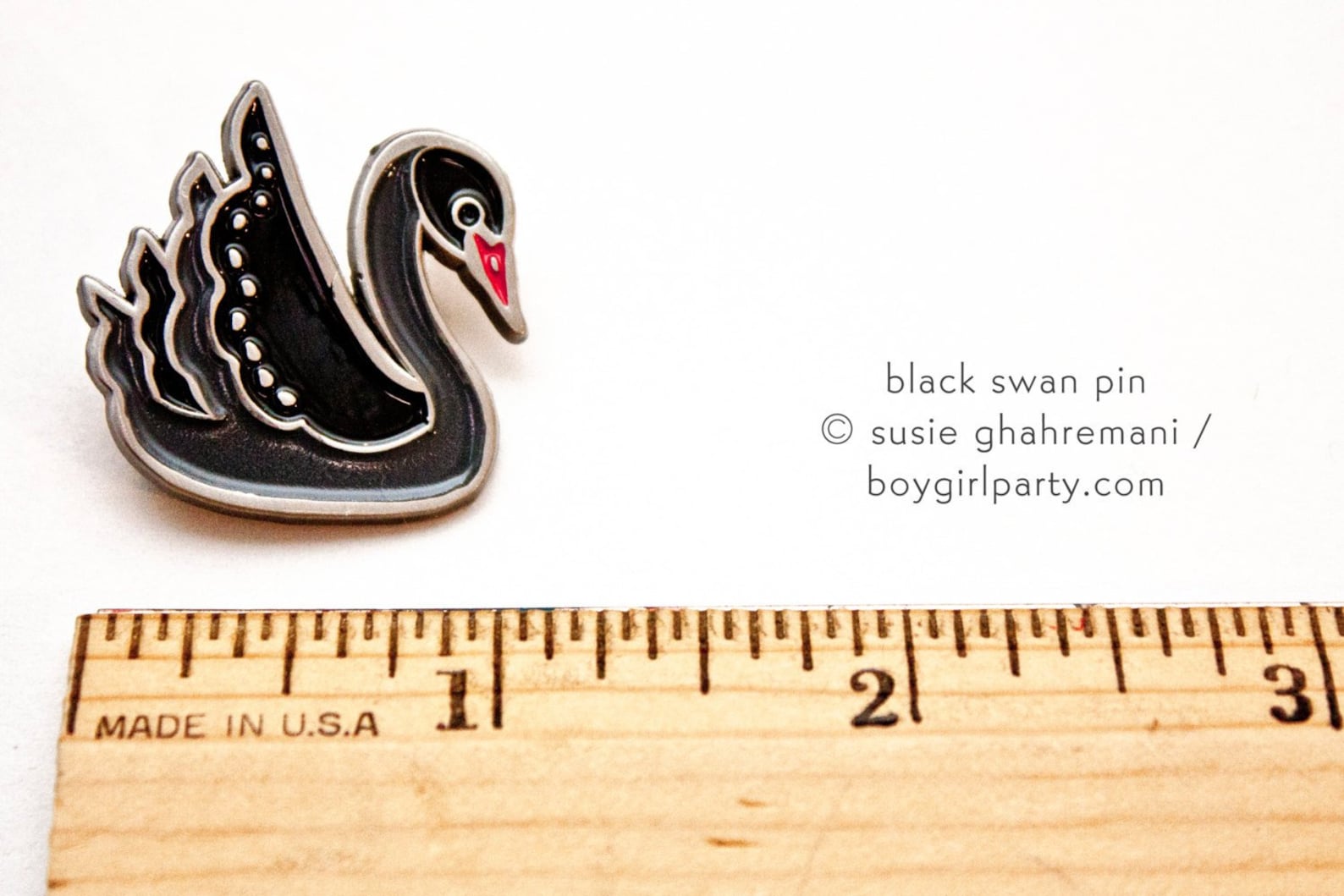 Black Swan LAPEL PIN Metal Enamel Pin Wedding Lapel Pin - Etsy
