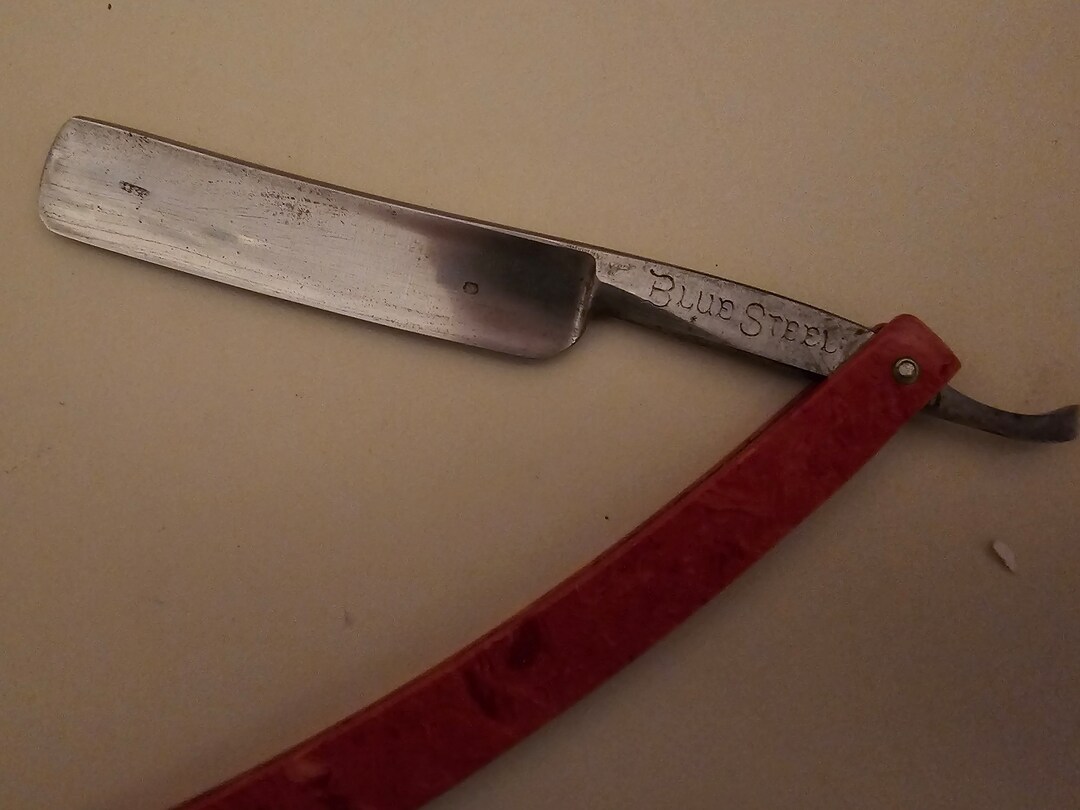 Vintage Blue Steel Straight Razor in Box - Etsy