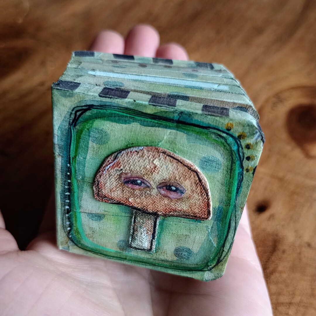 Fun Fungi Mini Book - Etsy