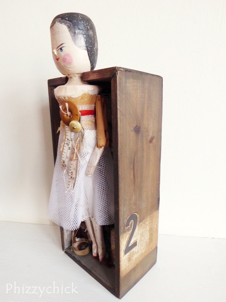 The Record Keeper - Etsy UK