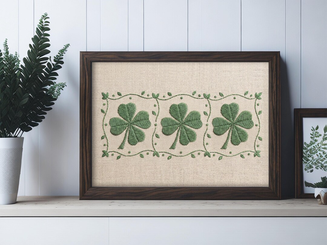 Four Leaf Clover Linen Wall Art, Embroidered Farmhouse Decor, Rustic ...