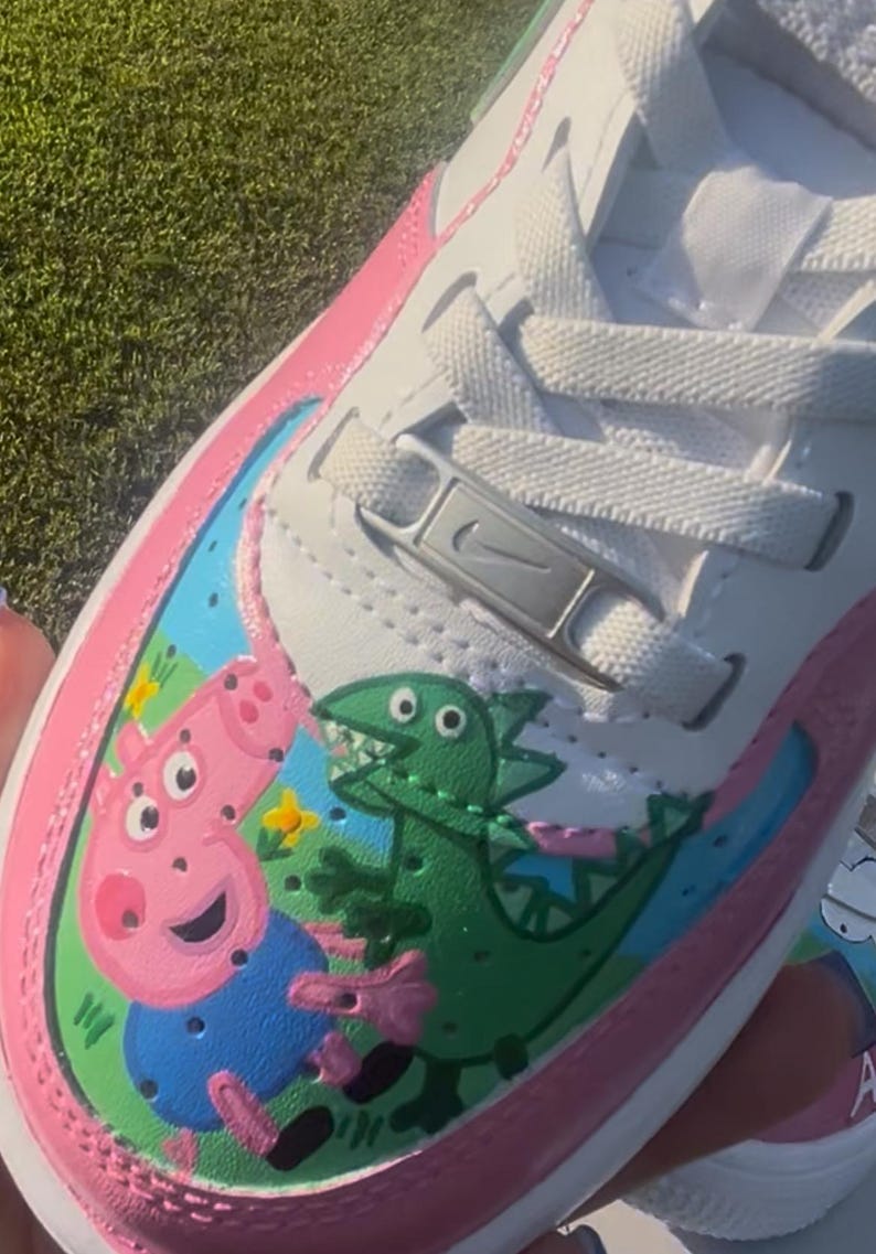 Custom Shoes : Peppa Pig (or ANY Theme) - Etsy