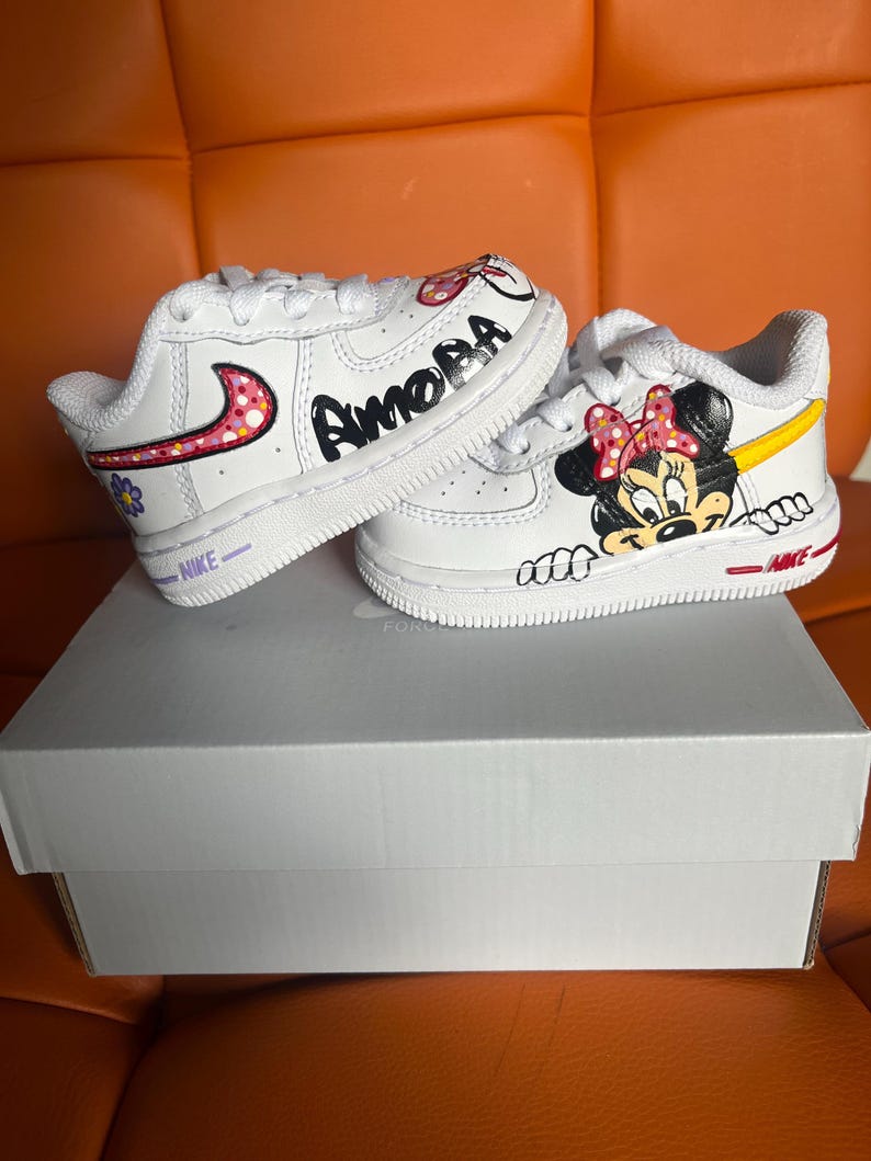 Custom Shoes : Minnie Mouse (or ANY Theme) - Etsy UK