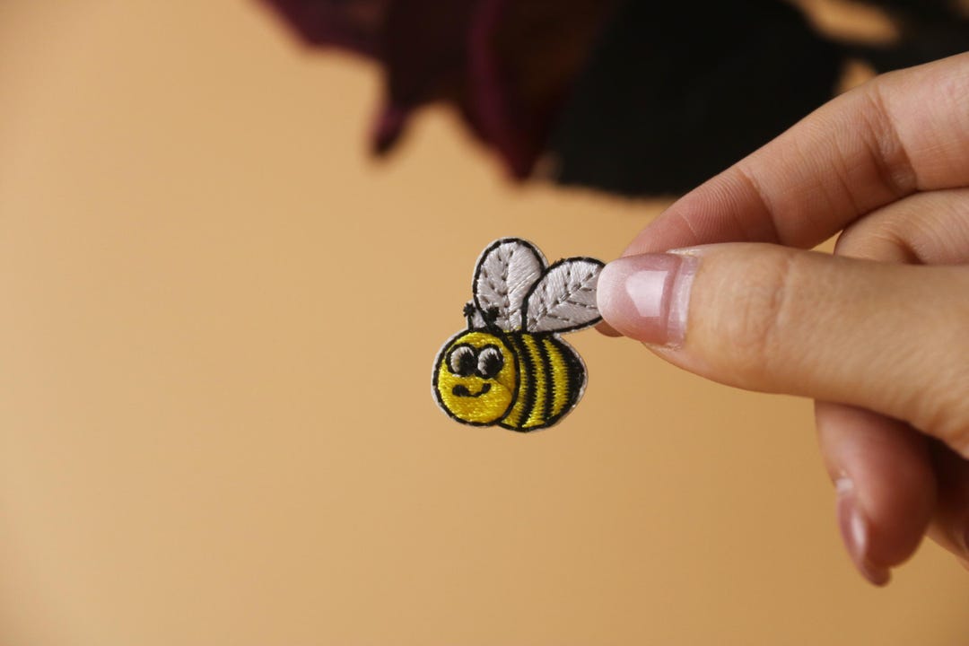 Little Tiny Cute Comic Honey Bee Patch, Bee Patch, Iron on Patch ...