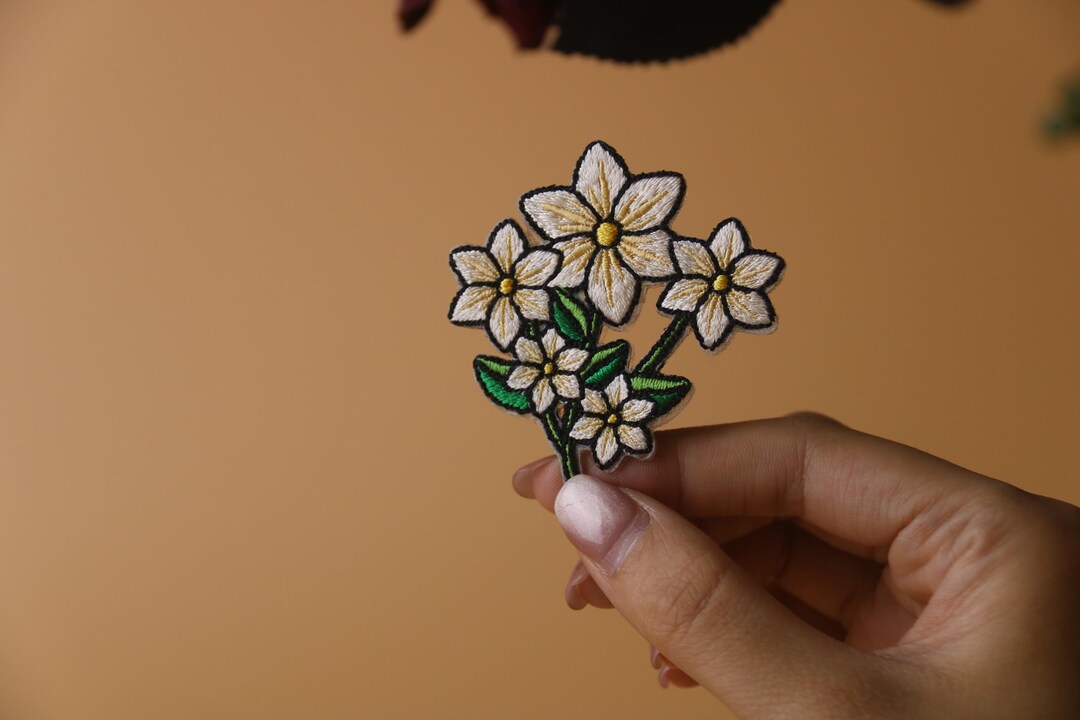 Lily Flower Patch, White, Self-adhesive Patch, Iron on Patch ...
