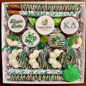 College Commit Custom Chocolate Dipped Treats Gift Box: Graduation ...
